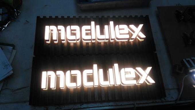 3D LED Letter Signs 3-7.5cm Depth 35000hrs Lifetime PMS/RAL/MATHEWS
